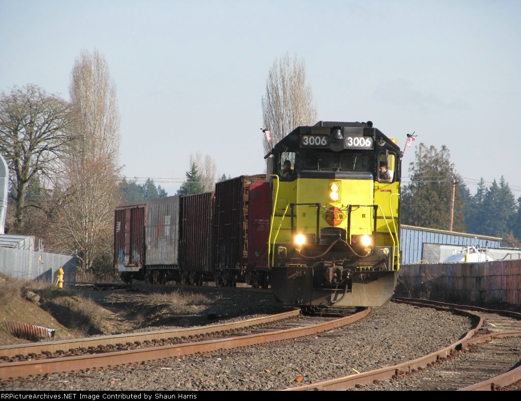 PNWR3006 GP40 and the DARE w.c.hopper